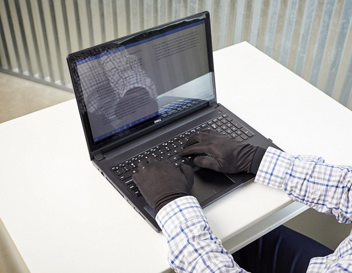 Best Typing Gloves for Cold Hands While Writing on Keyboards | The ...